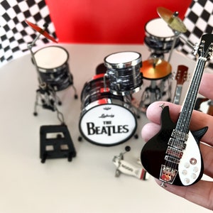 Dollhouse Beatles Ringo Starr Drum Set With Guitars - 1:6 Scale ...