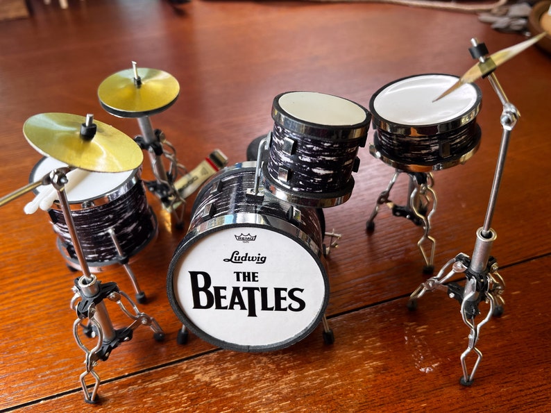 Miniature Beatles Ringo Starr Drums 1:12 Scale – Dollhouse Instruments ...