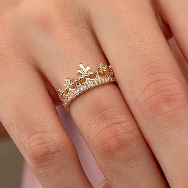 Crown Ring - Etsy