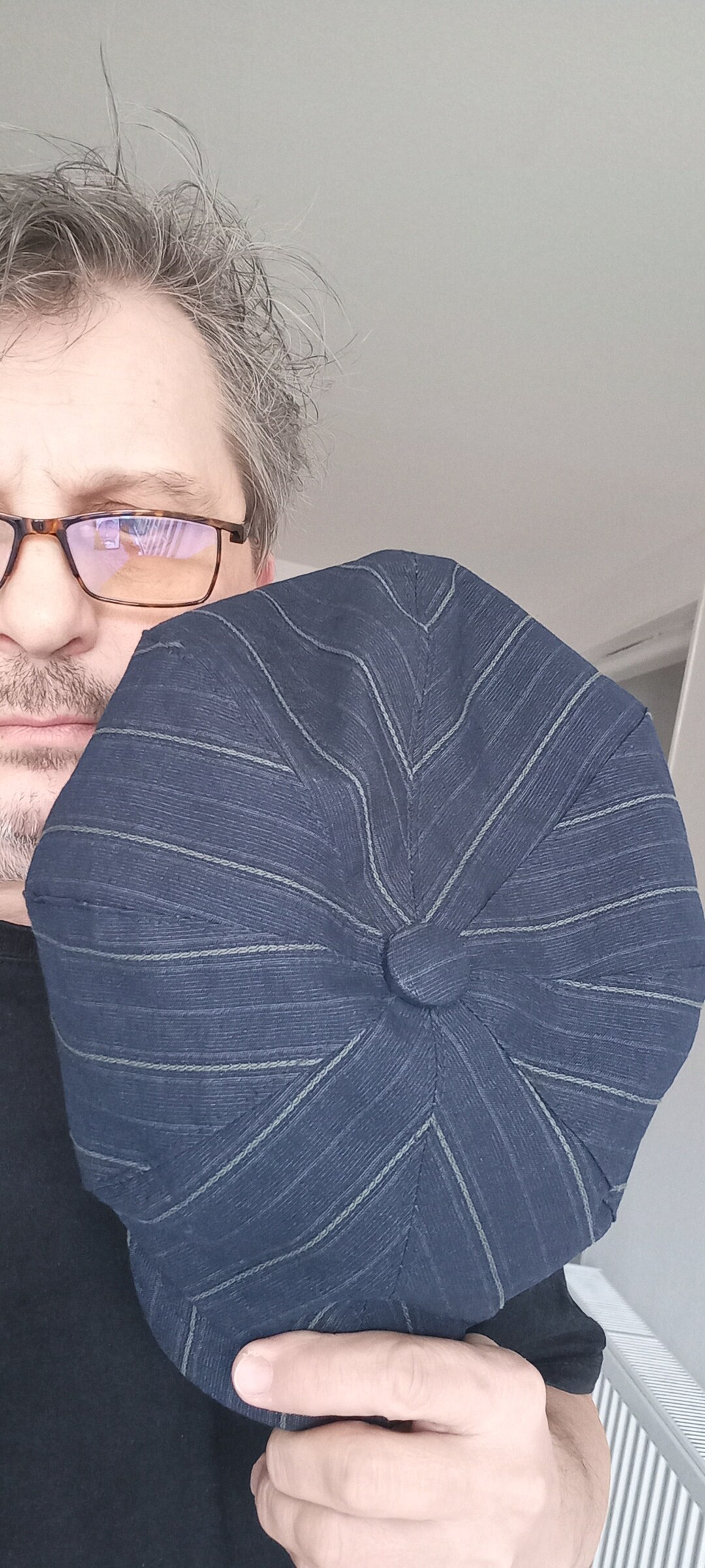 Model Hooligan 1 - Etsy