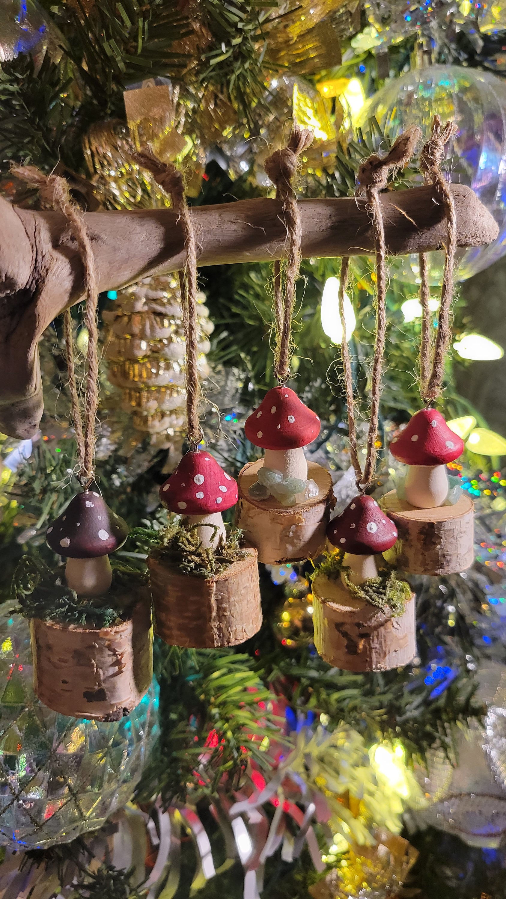 Christmas Tree Mushroom Ornaments, Set of 5 Wood Mushroom Ornaments ...