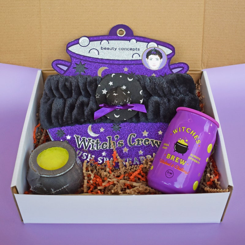Halloween Gift Box - 60+ Gift Ideas for 2024