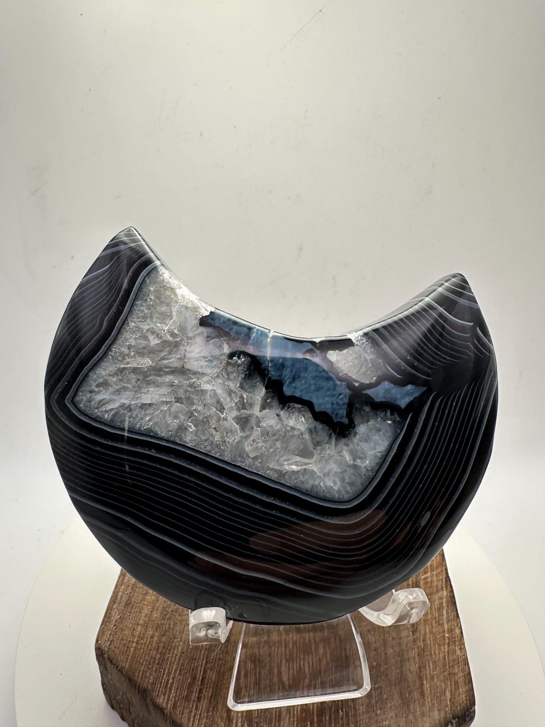 Crescent Moon Banded Agate - 230 Grams - Home or Gift - Etsy