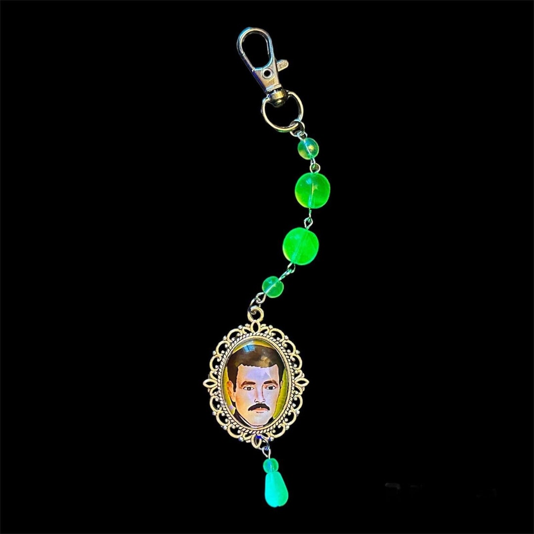 Uranium Glass Jesus Malverde Narco Saint UV Glowing Charm Keychain 6 - Etsy