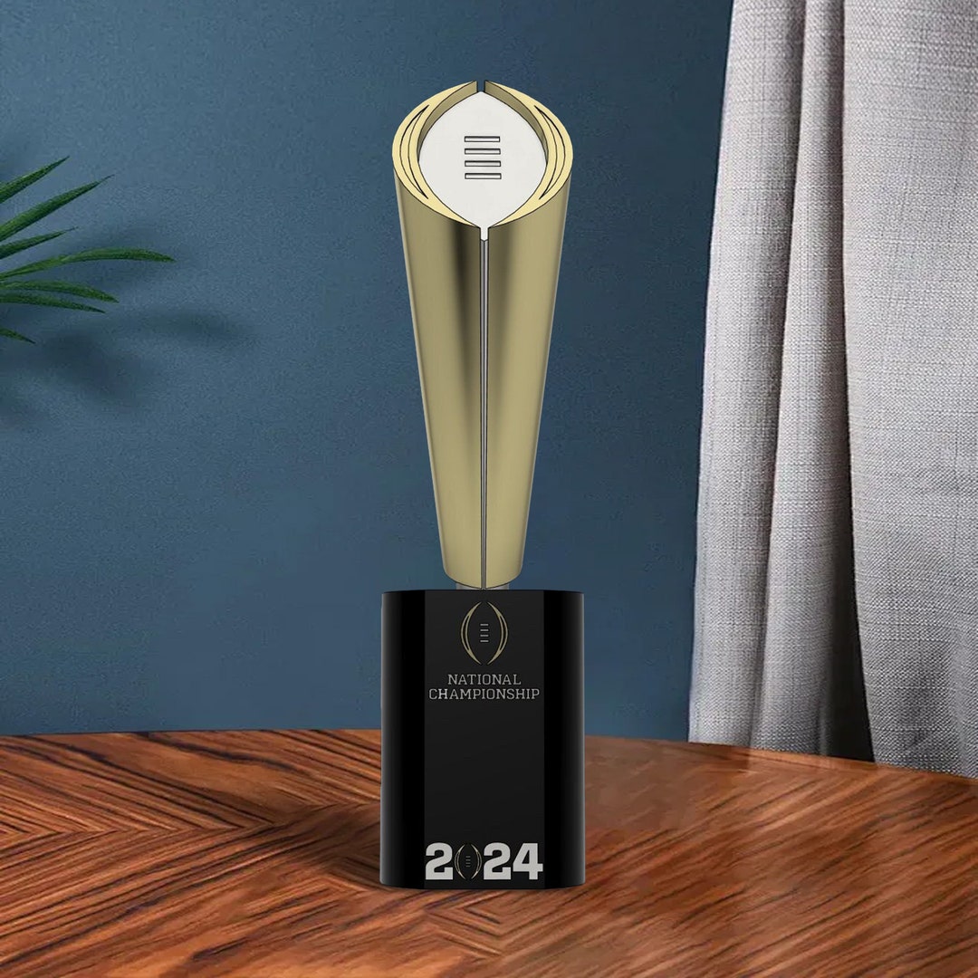 Exquisite 3d-printed Trophy Replicas to Celebrate College National ...