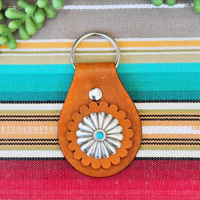 Flower Concho Keychain - Etsy