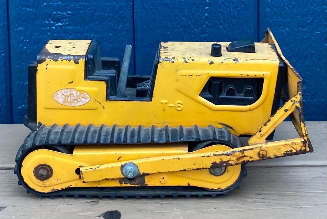 Tonka Steel Bulldozer Vehicle Yellow
