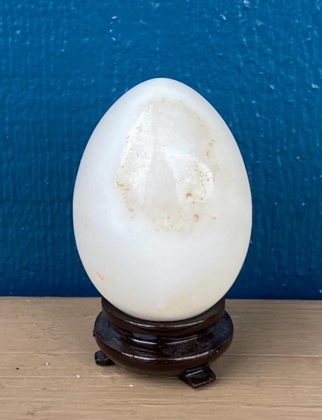 VINTAGE White Marble Alabaster Stone Egg W/ Wood Stand Pedestal - Etsy