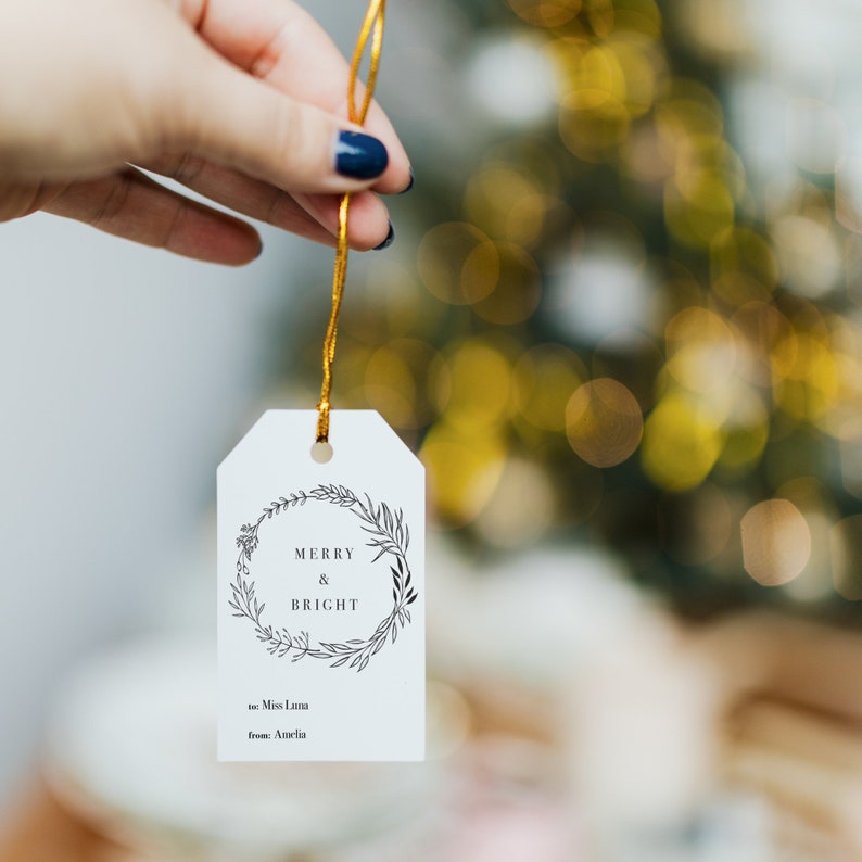 Printable Christmas Gift Tag, Merry and Bright Wreath Gift Tag ...