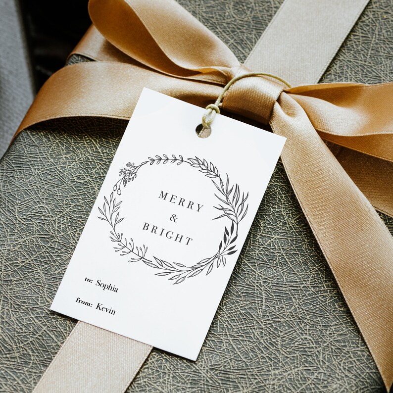 Printable Christmas Gift Tag, Merry and Bright Wreath Gift Tag ...