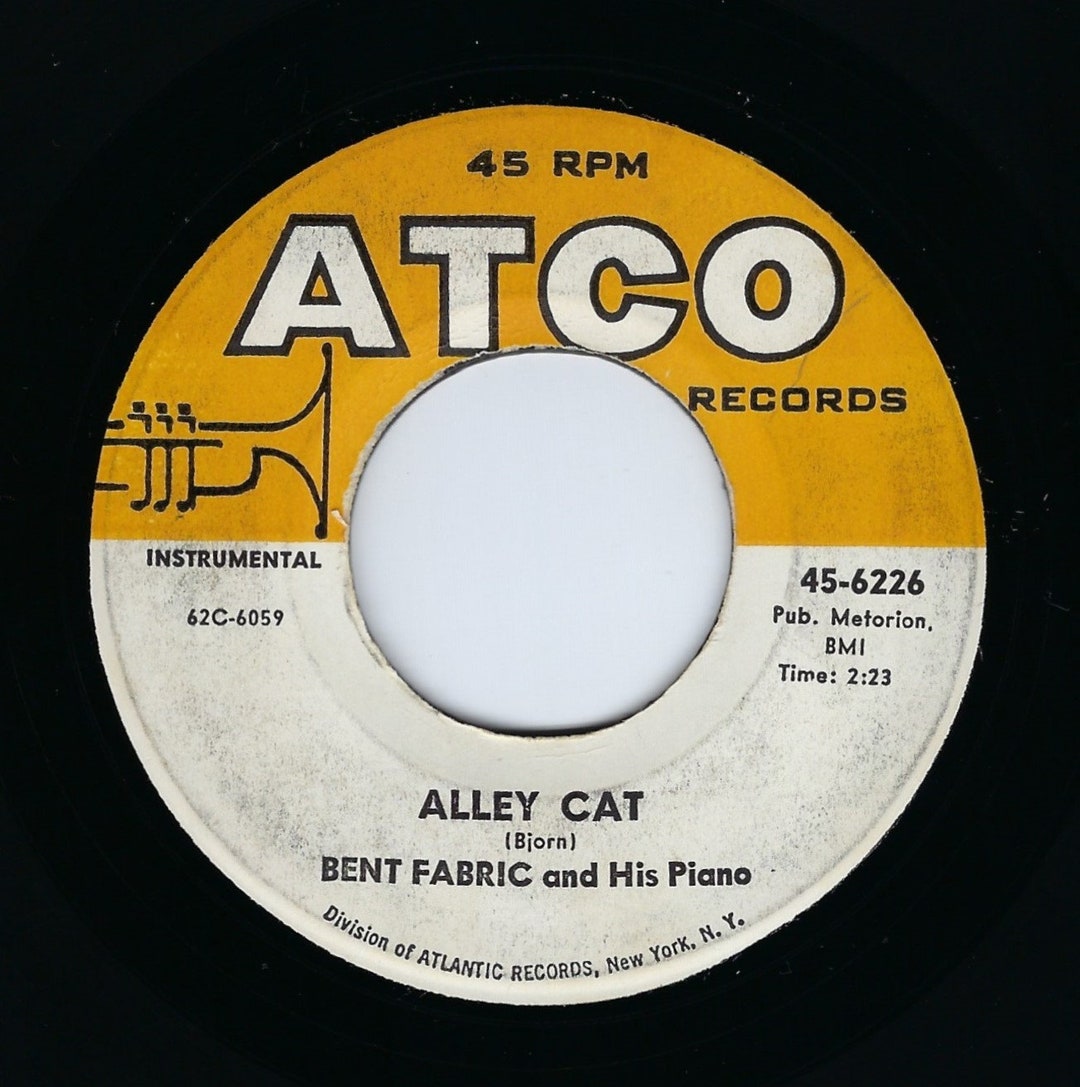 Bent Fabric 45 Vinyl Record Alley Cat / Markin' Time - Etsy