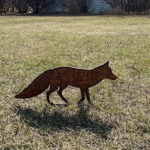 Charming Rustic Metal Fox Garden Sculpture: Weathered Fox Outdoor Decor ...