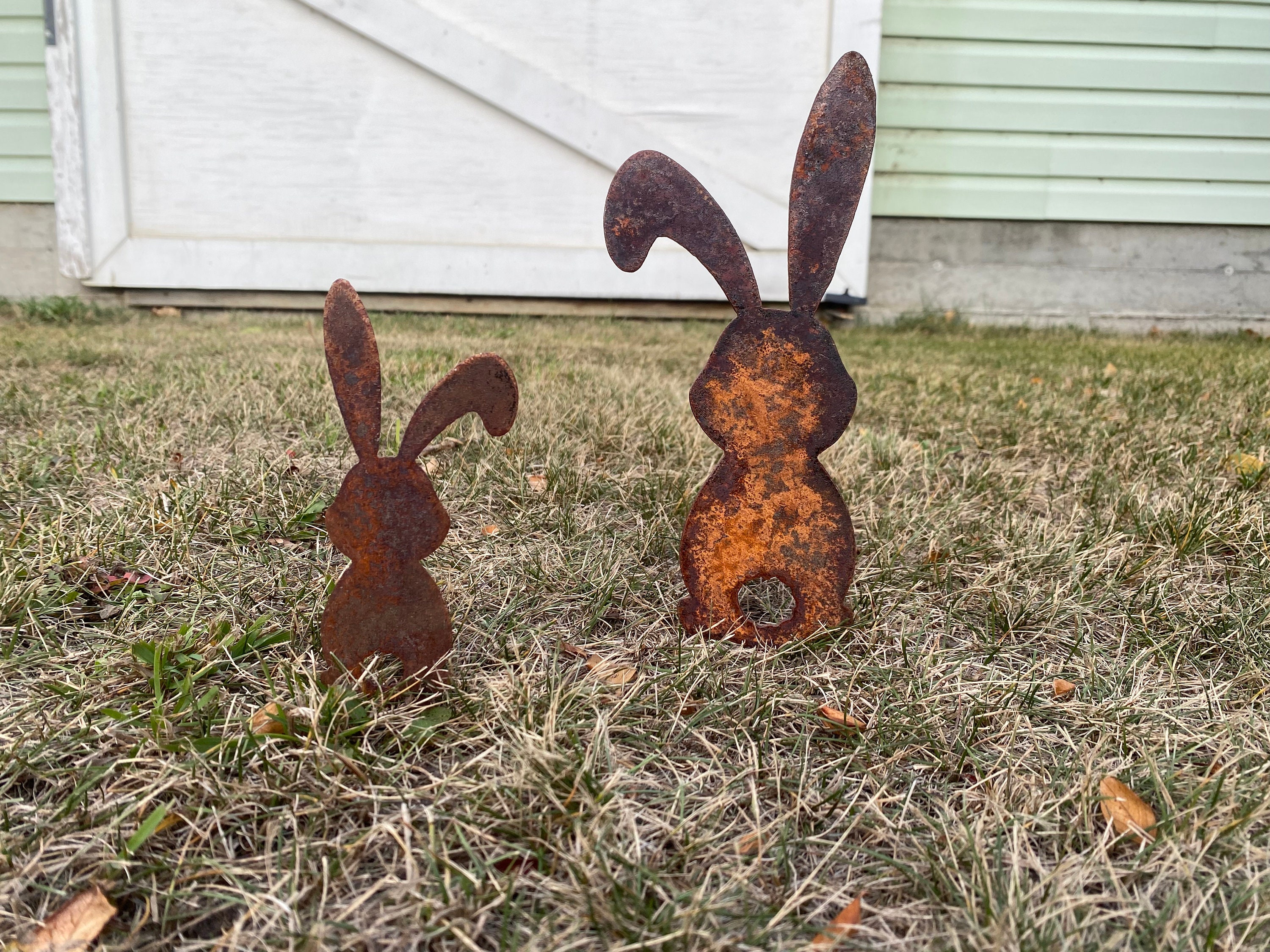 Rusty Metal Bunny Rabbit Yard Decor Vintage Garden Bunnies Ornament ...
