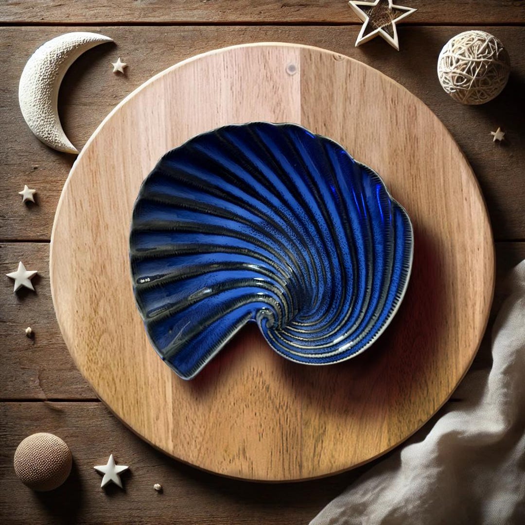 Ocean Blue Seashell Plate – Artistic Ceramic Design for Home Decor - Etsy