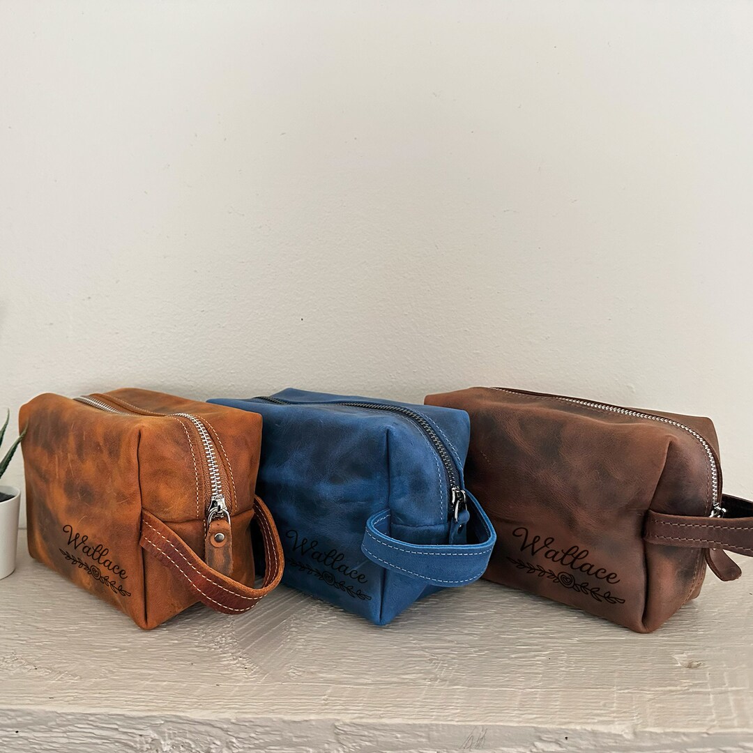 Personalized Man Leather Dopp Kit, Custom Toiletry Bag for Groomsmen ...