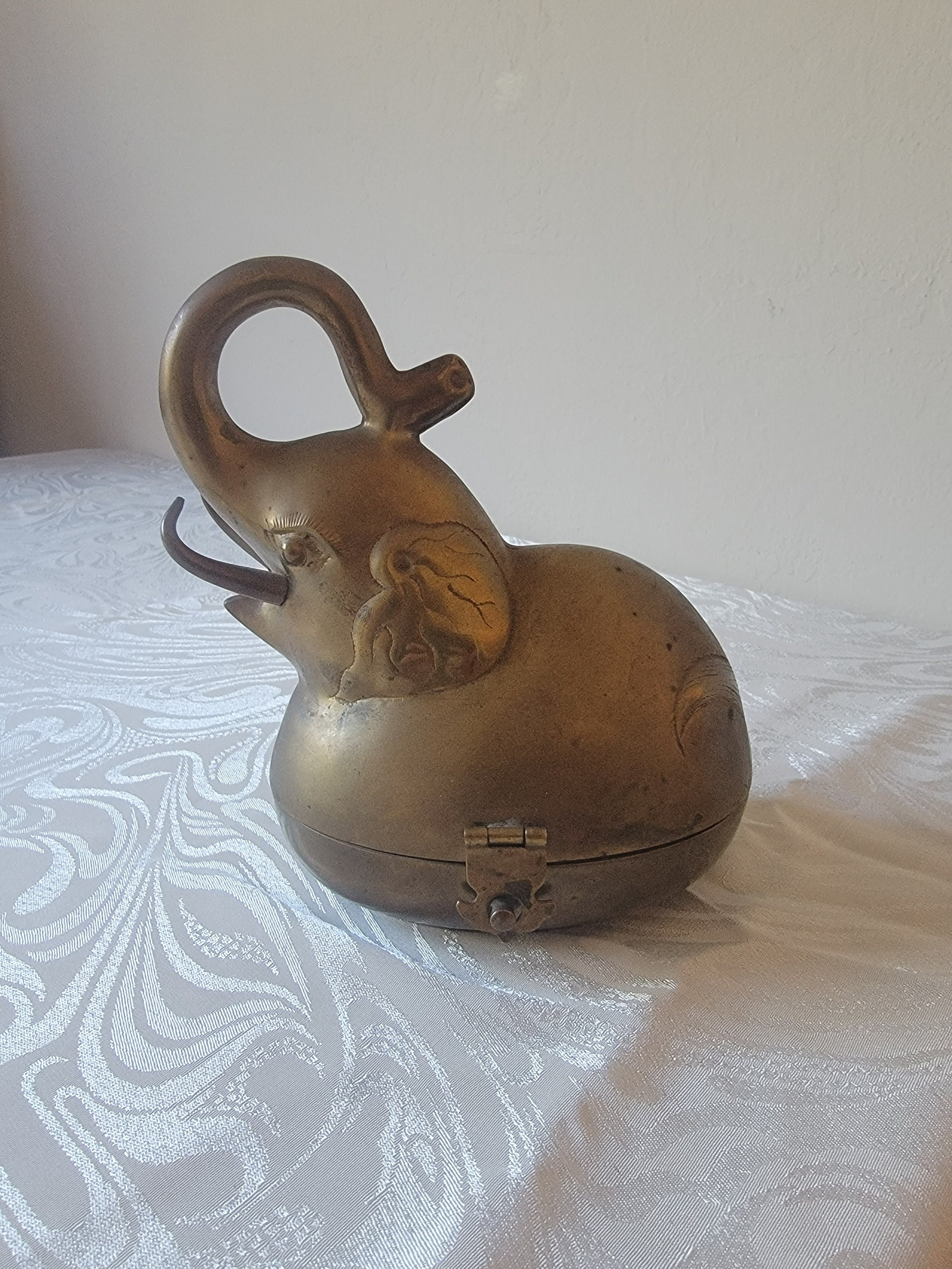 Vintage 1960s Brass Elephant Trinket Box - Etsy