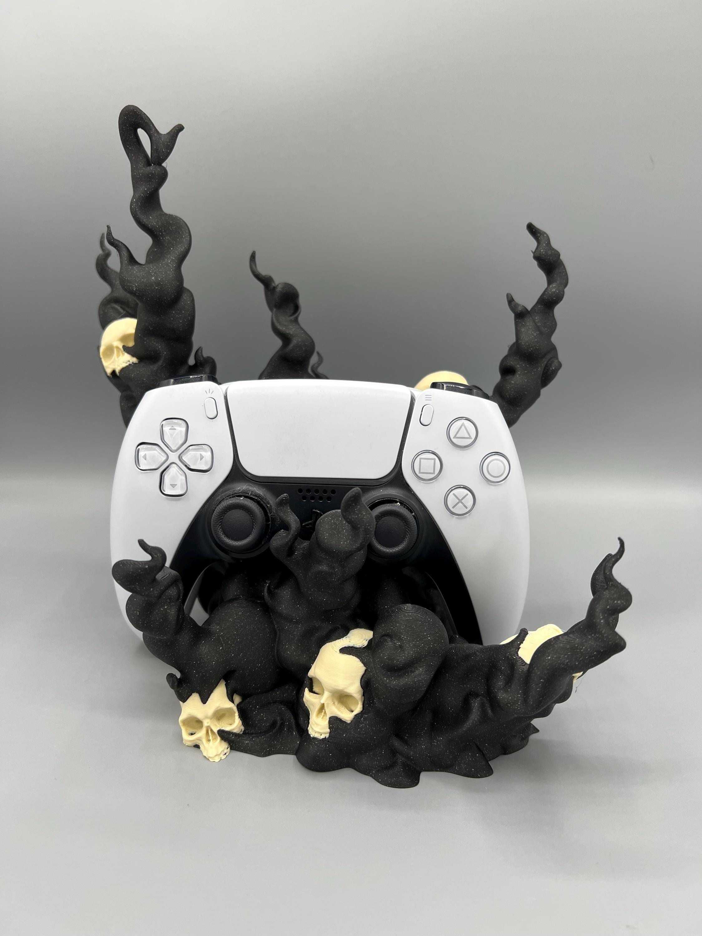 3D Printed Spooky Skull Gaming Controller Stand: Gothic Flame Design - Etsy