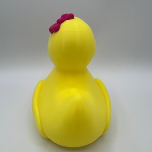Ms. Duckman Figurine: 3D Printed Retro Gaming Desk Decor - Etsy UK