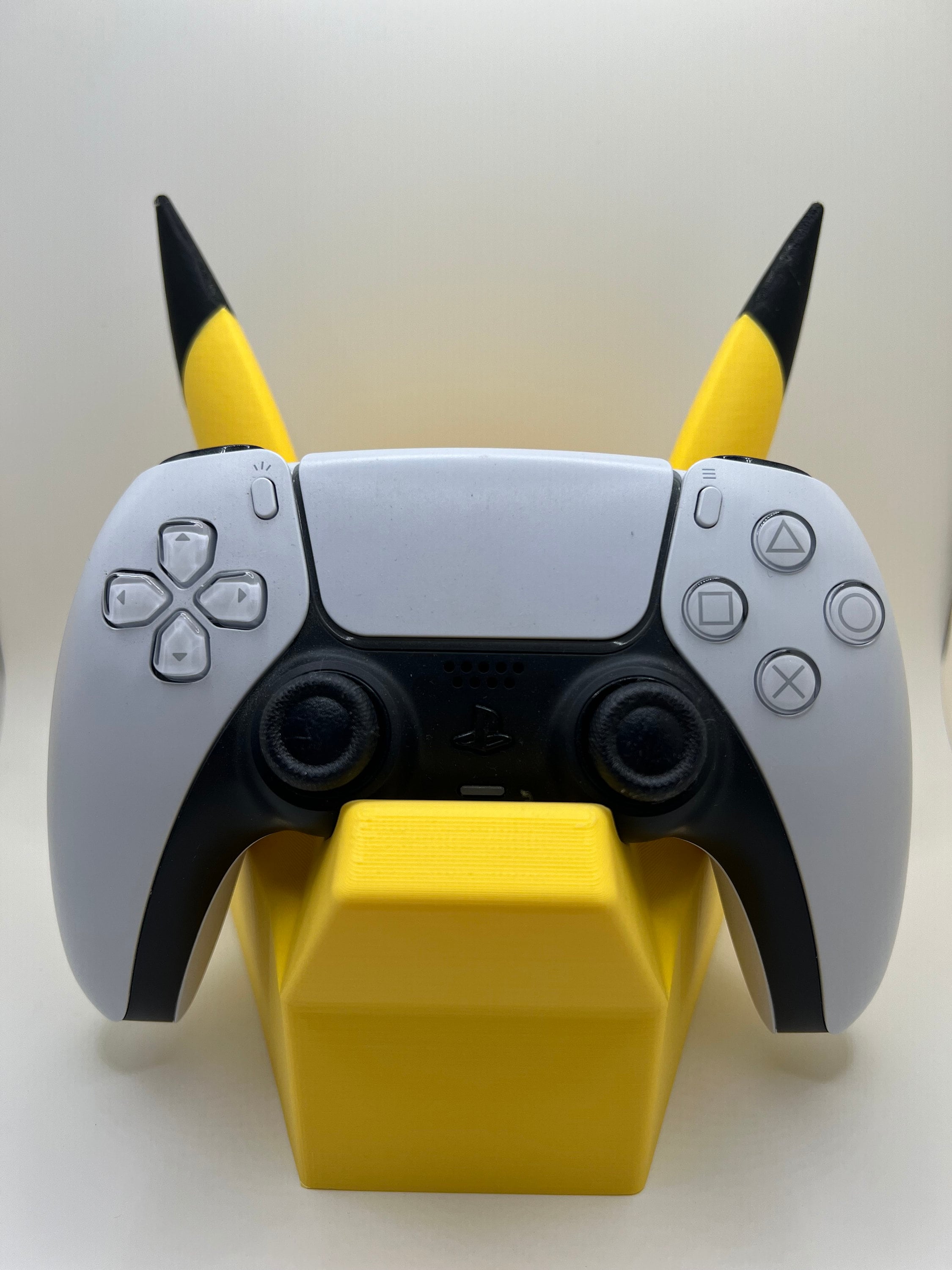 Pikachu Themed Gaming Controller Stand PS5 Controller Stand Gaming ...
