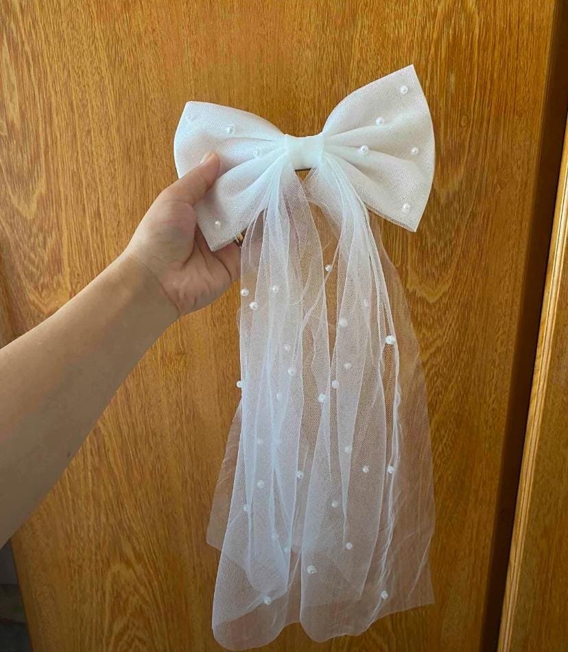 Pearl Classic Tulle Bow - Metal Clasp - Bridal Hair Accessories - Etsy