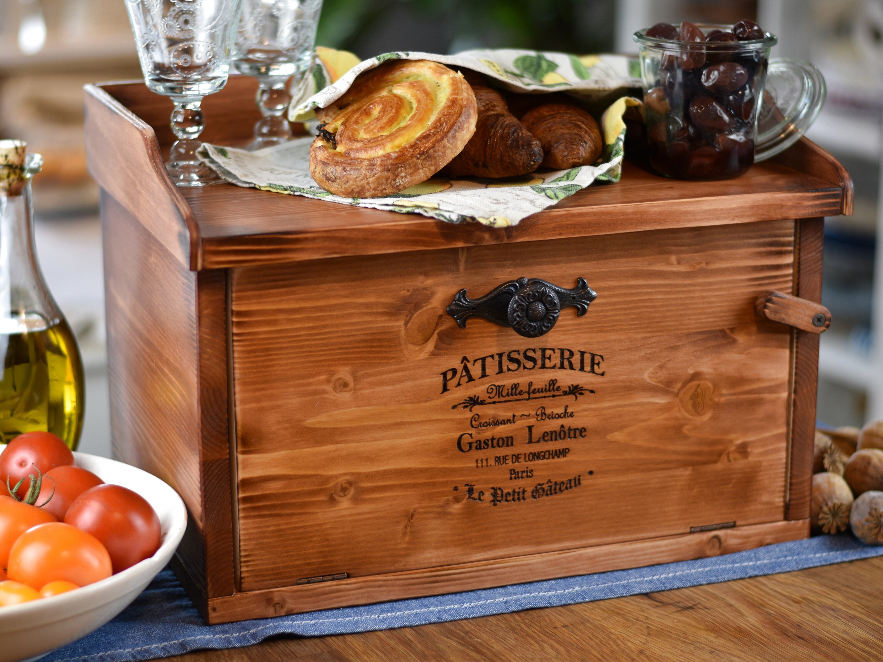 Wooden Bread Box, Farmhouse Breadbox for Kitchen Countertop, Rustic ...