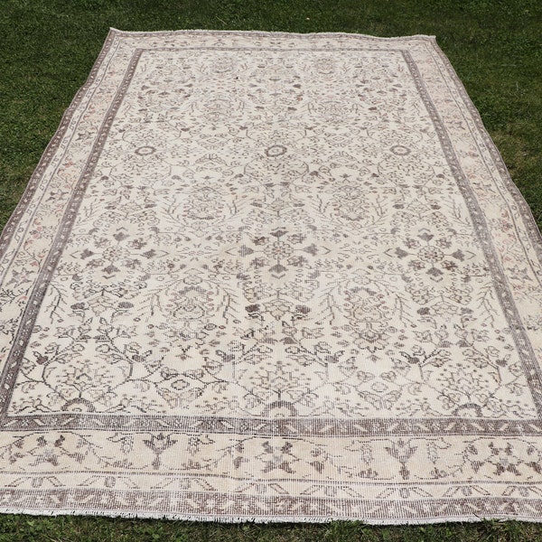 Large Vintage Rug - Etsy