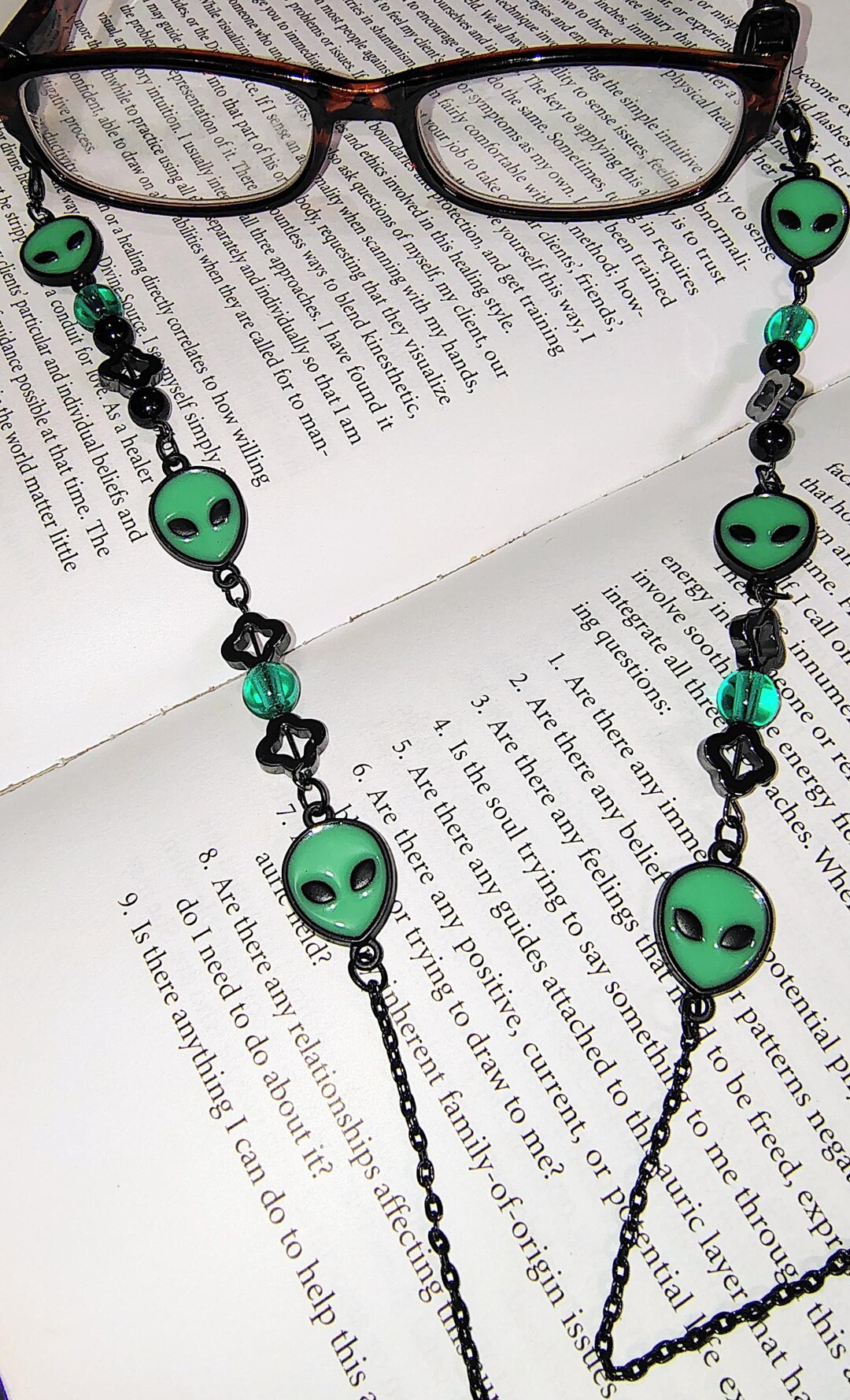 Alien Face Eyeglass Chain Black -UFO Accessories _goth Eyewear _cosmic ...
