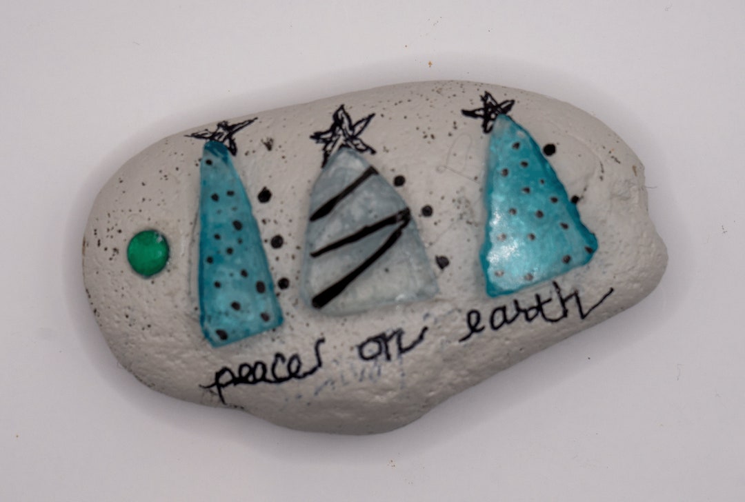 Christmas Painted Rocks - Etsy