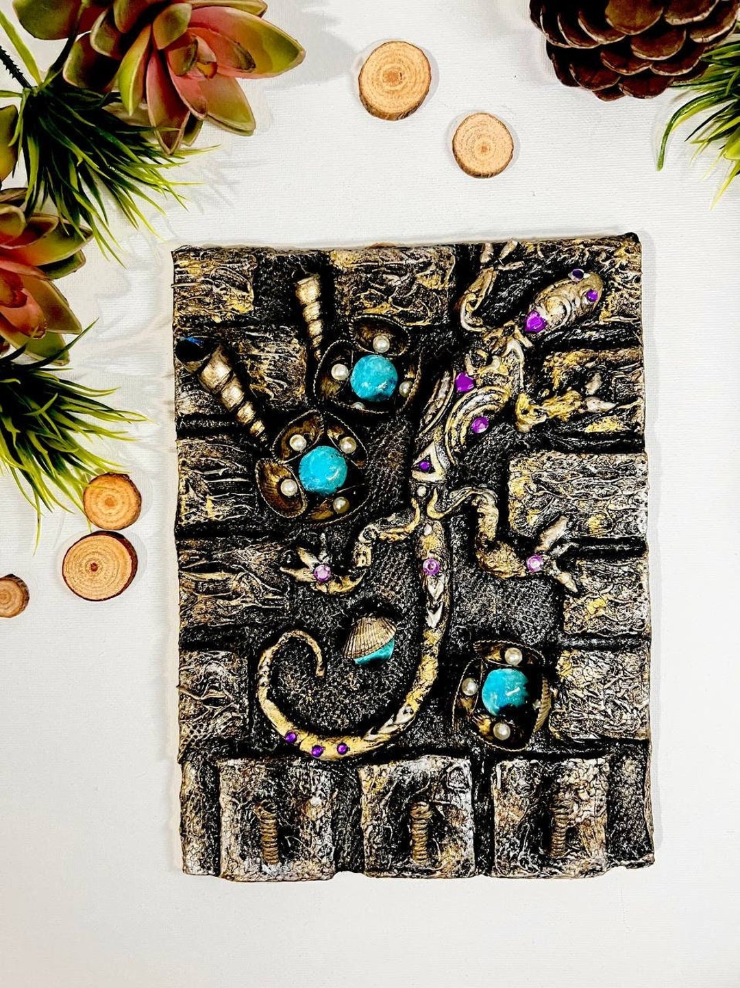 Handmade Lizard Key Holder: Rustic Wall Mounted Organizer - Etsy