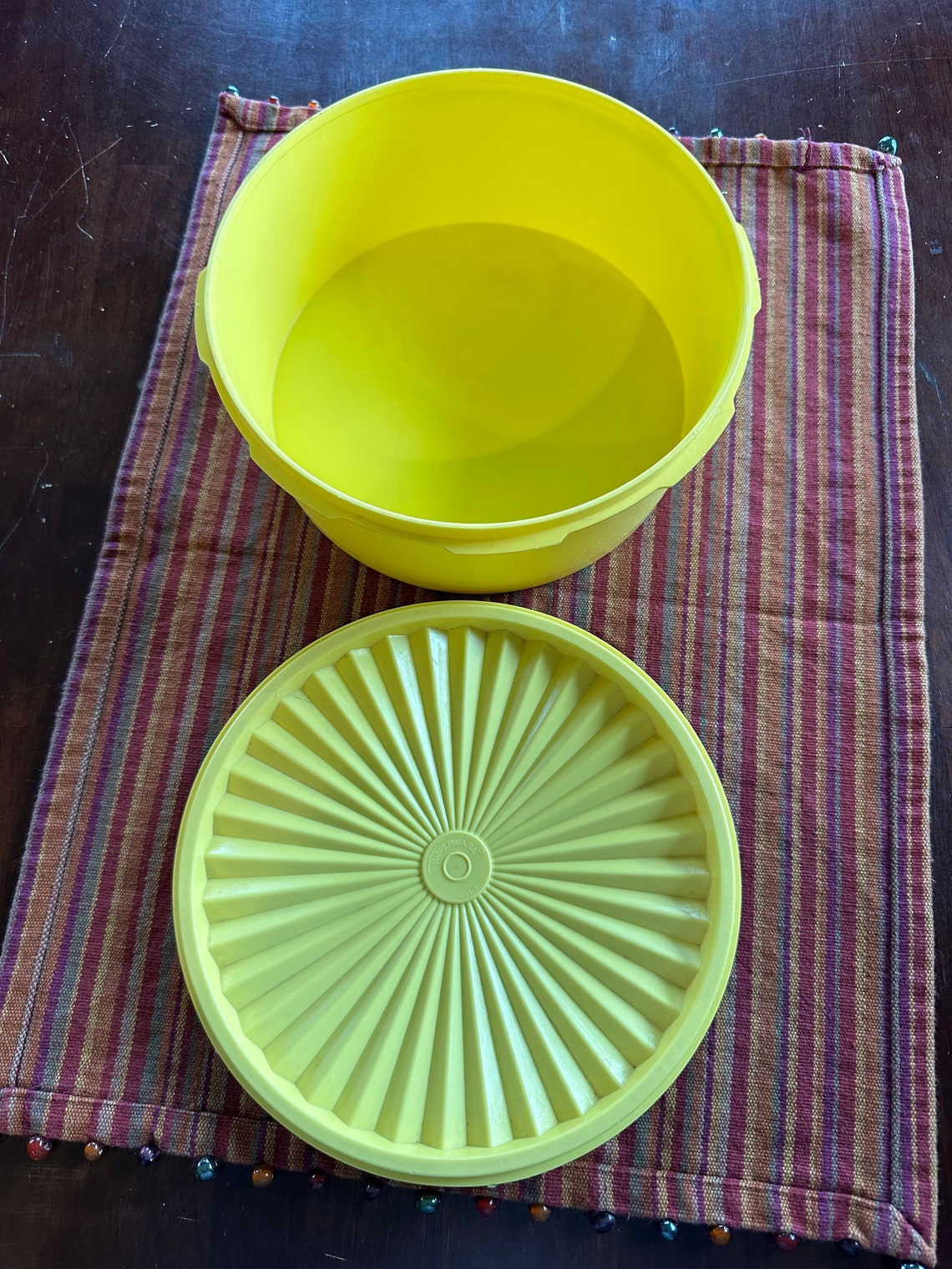 Vintage Server Canister - Etsy