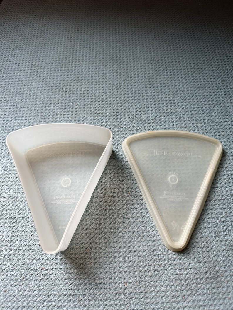 Vintage Tupperware Pie Slice Keeper - Etsy