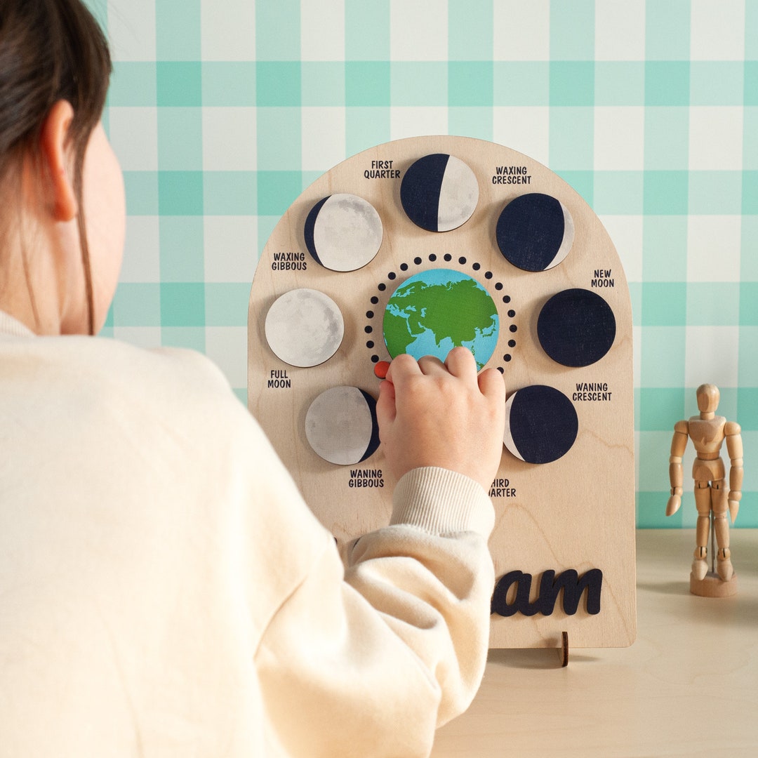 Kids Magnetic Moon Calendar, Kids Learning Calendar, Kids Magnetic ...