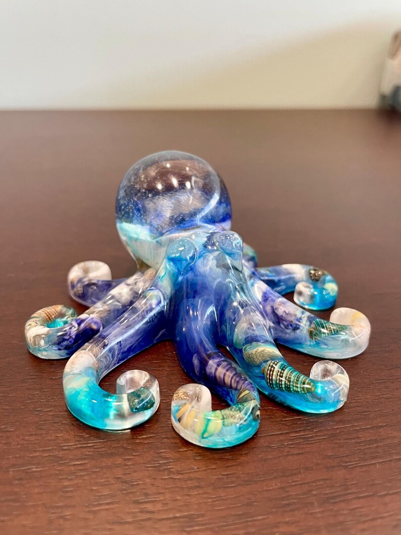 Blue Resin Octopus With Seashells - Etsy