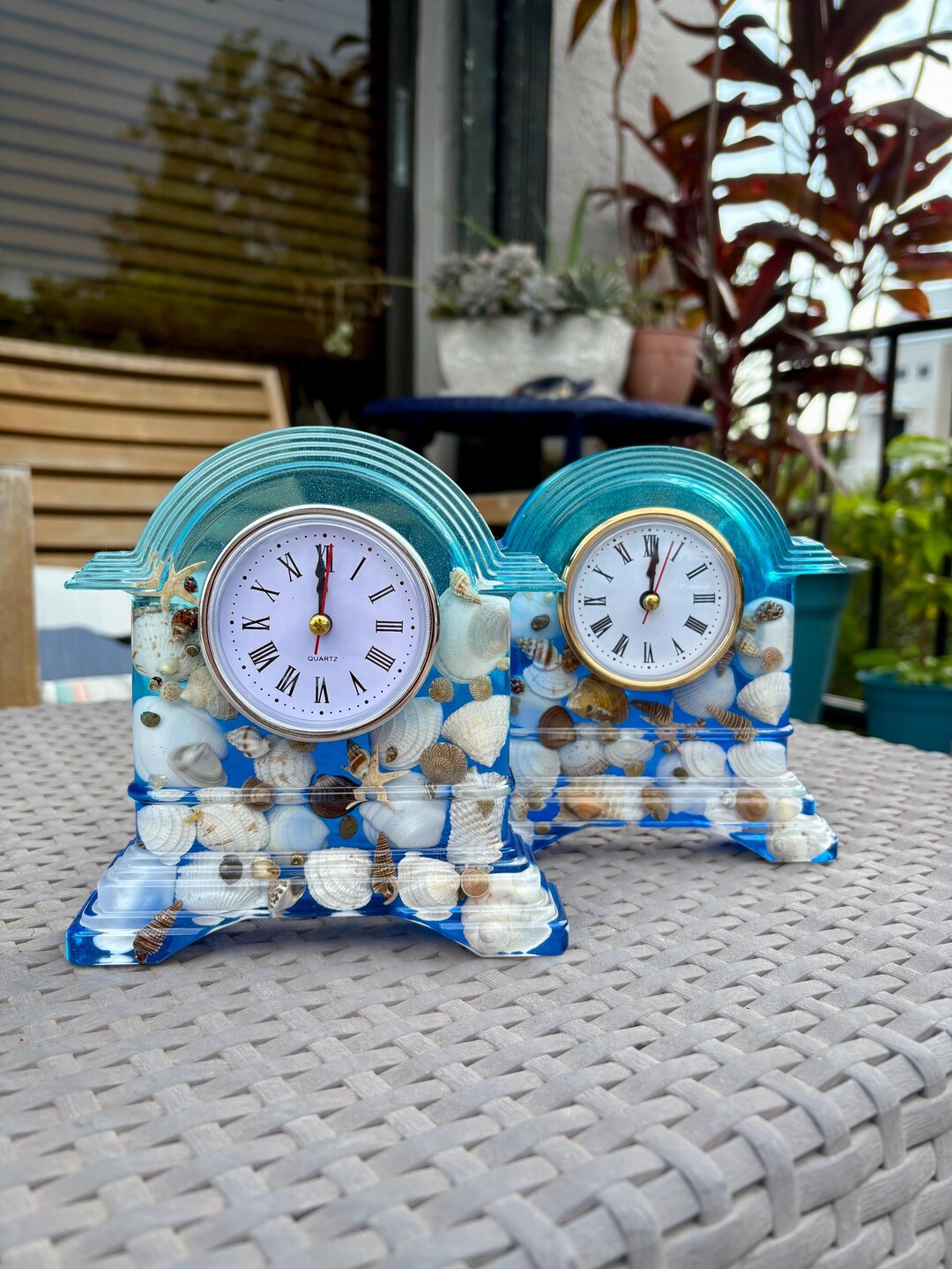 Standing Resin Seashell Blue Clock - Etsy