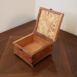 Spanish Cedar Keepsake Box Handmade With Mappa Burl Veneer Top ...