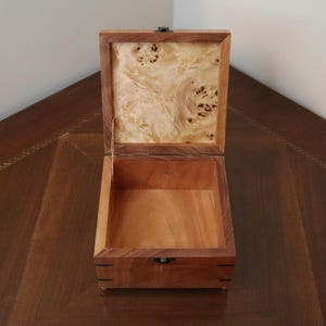 Spanish Cedar Keepsake Box Handmade With Mappa Burl Veneer Top ...
