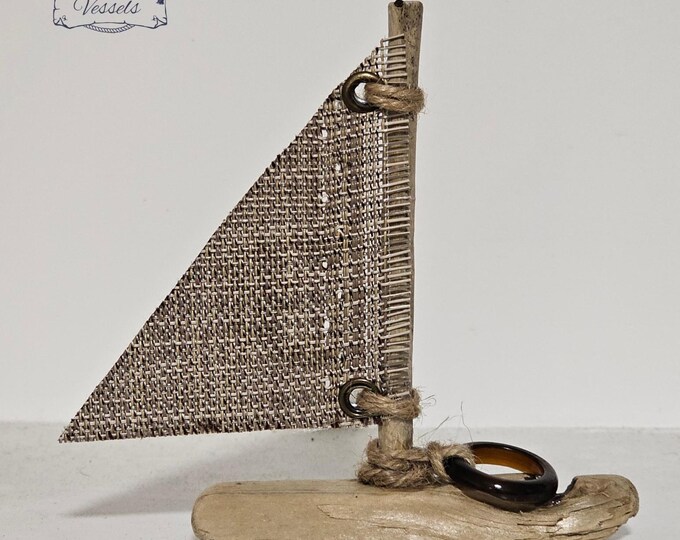 Avec Confiance Driftwood Sailboat - Etsy