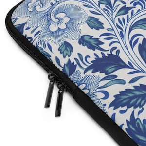 Vintage Chinese Blue Floral Pattern Neoprene Padded iPad Case Tablet ...