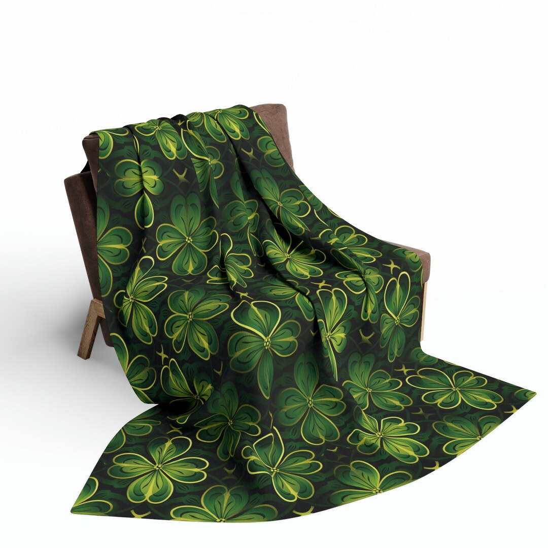 Irish Green Gold Shamrock Clover Pattern Arctic Fleece Blanket Couch ...
