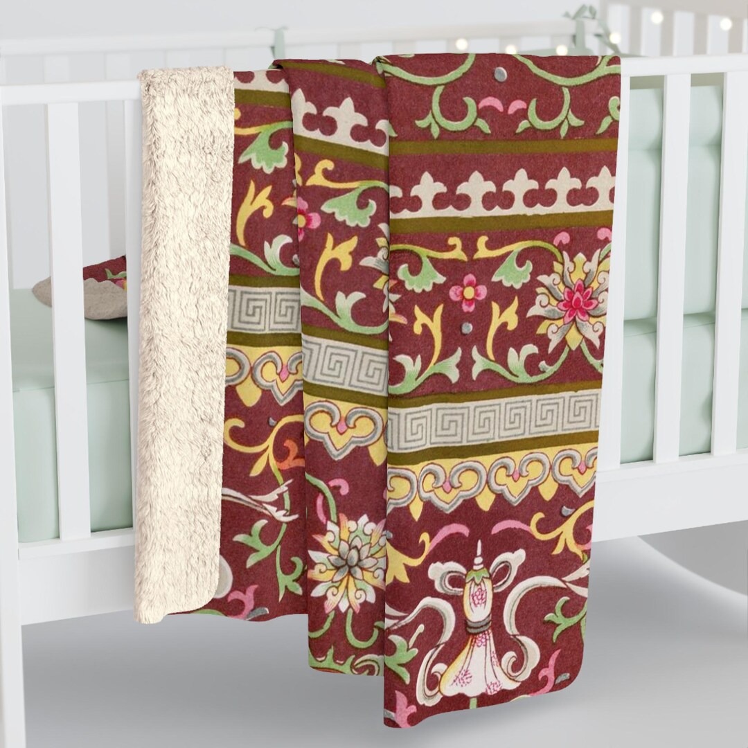 Vintage Chinese Red Floral Pattern, Cozy Sherpa Fleece Blanket, Ethnic ...