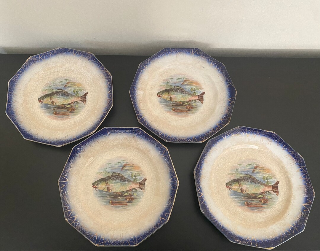 Set of 4 Flow Blue Fish Plates - Etsy