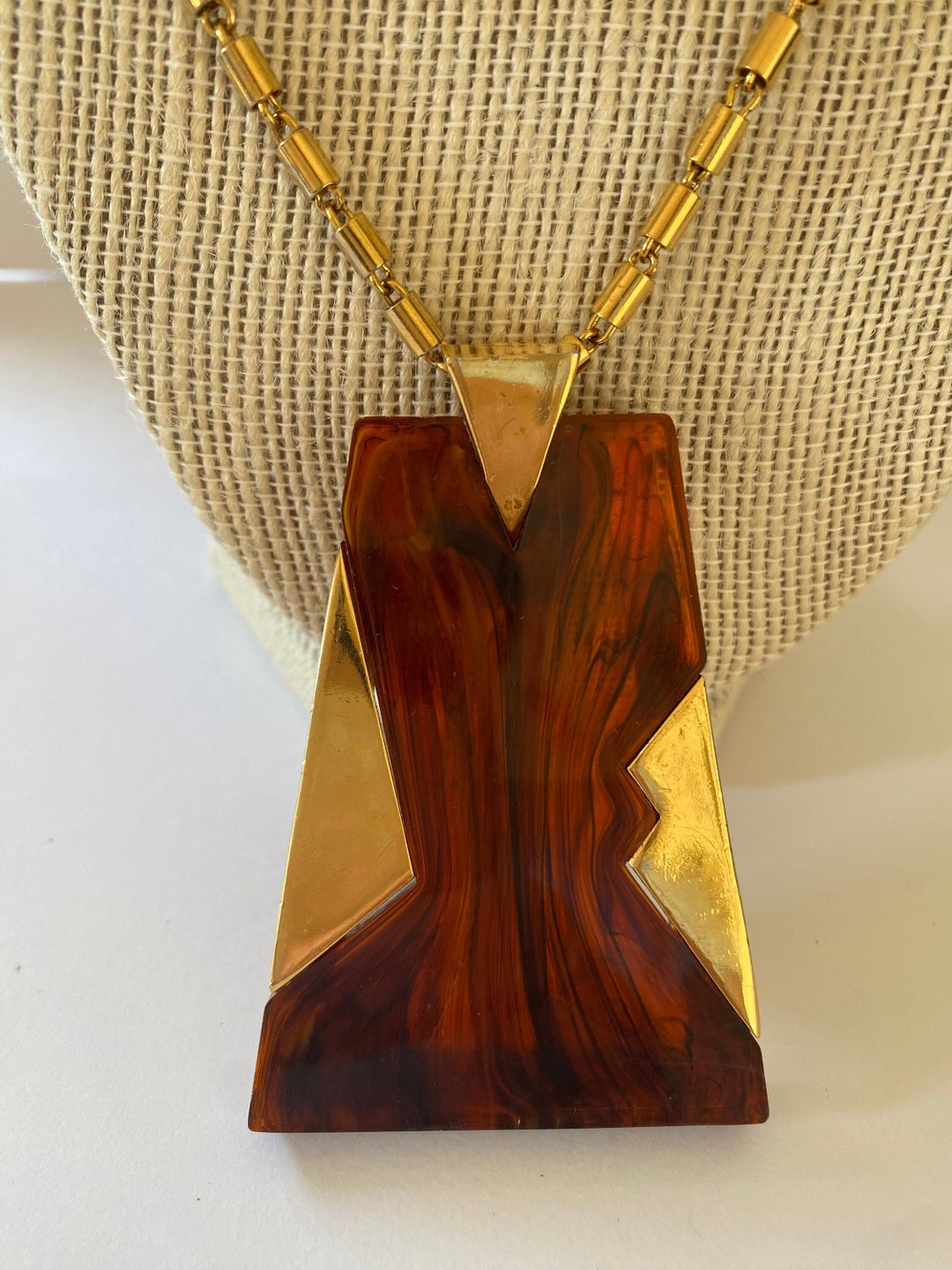 Funky Vintage Trifari Pendant Necklace - Etsy