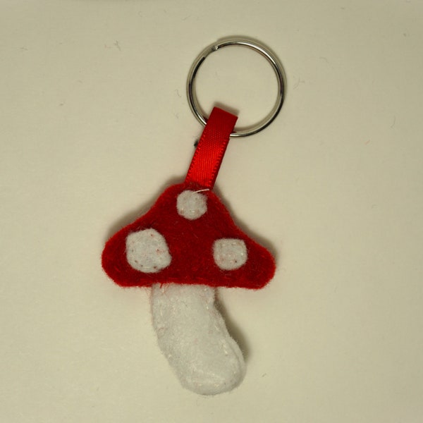 Felt Keychain - Etsy
