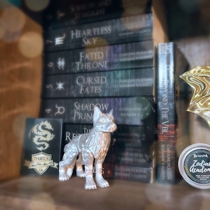 Zodiac Academy/ Darkmore Penitentiary Articulating Wolf - Etsy