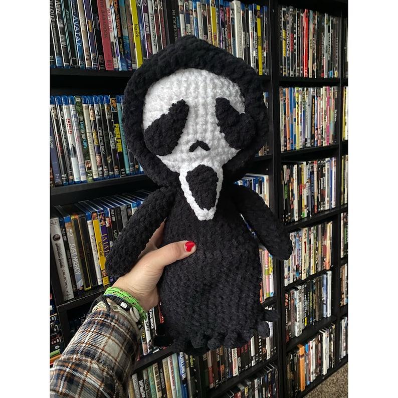 Crochet Ghostface - Etsy