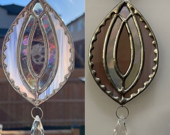 Stained Glass Yoni Vulva MINI Suncatcher - Etsy