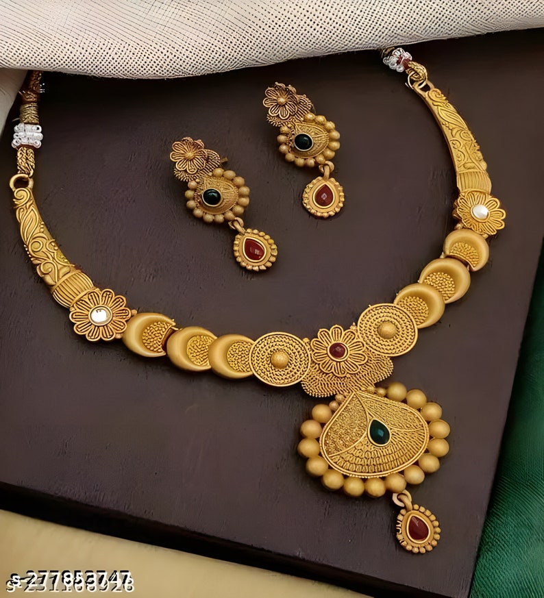 South Indian Gold Plated Jewellery Set /south Indian Necklace / Temple ...
