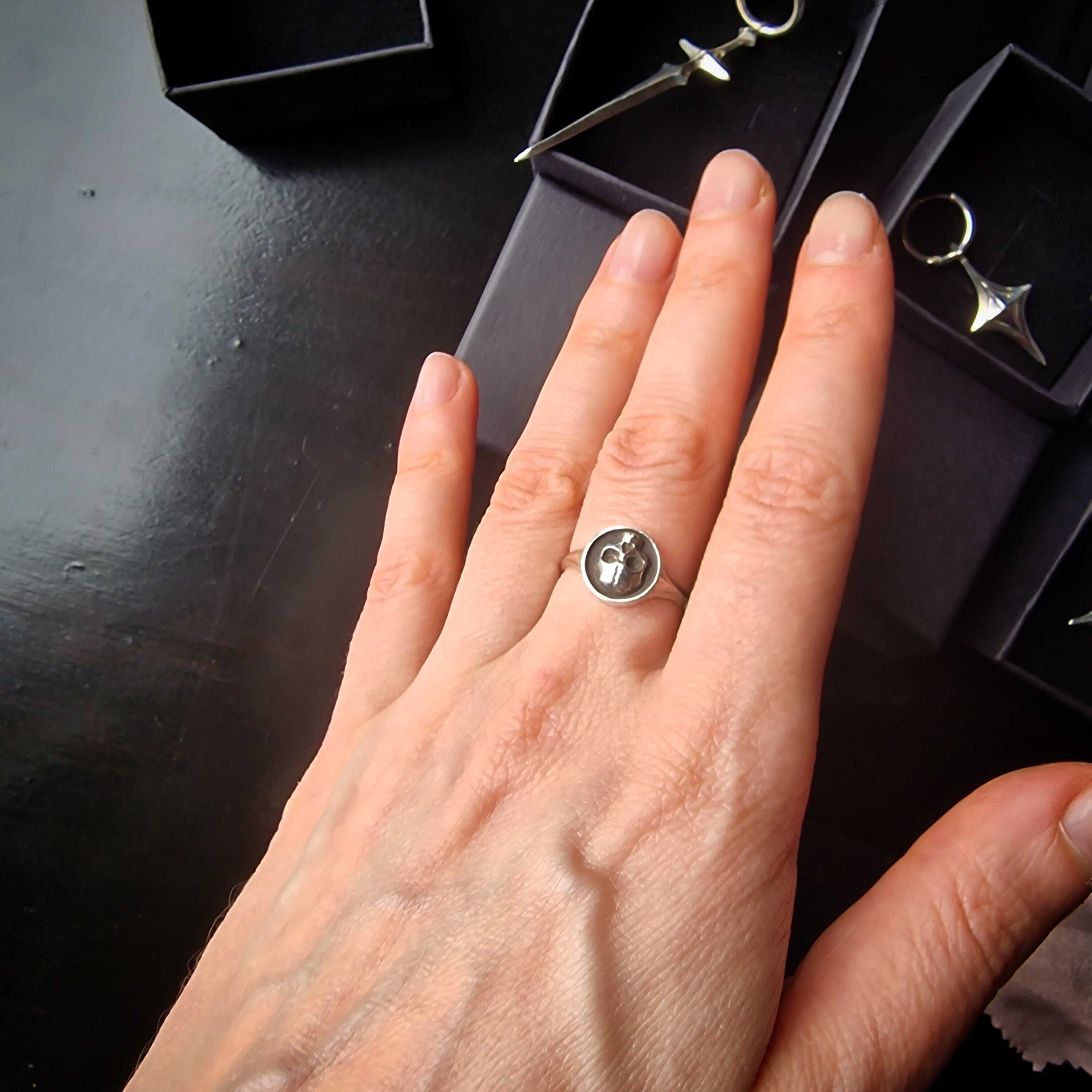 Memento Mori Dark Aesthetic Gothic Signet Ring - Etsy