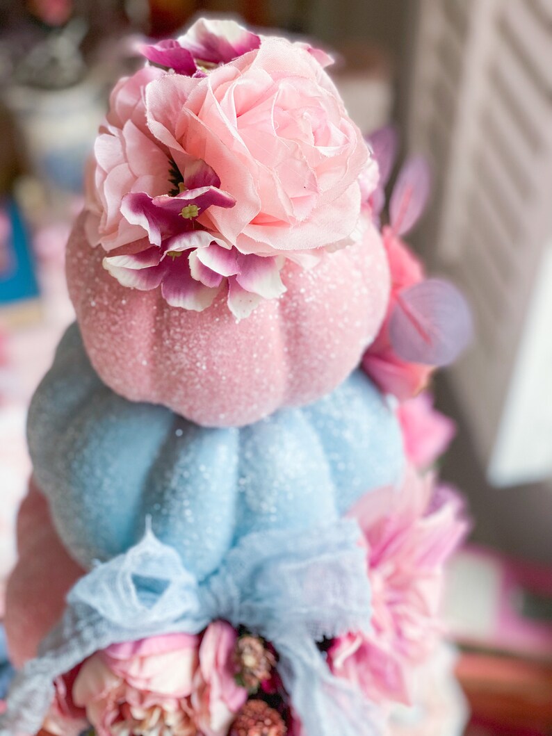 Bespoke Upcycled Pink and Blue 3 Pumpkin Finial - Etsy