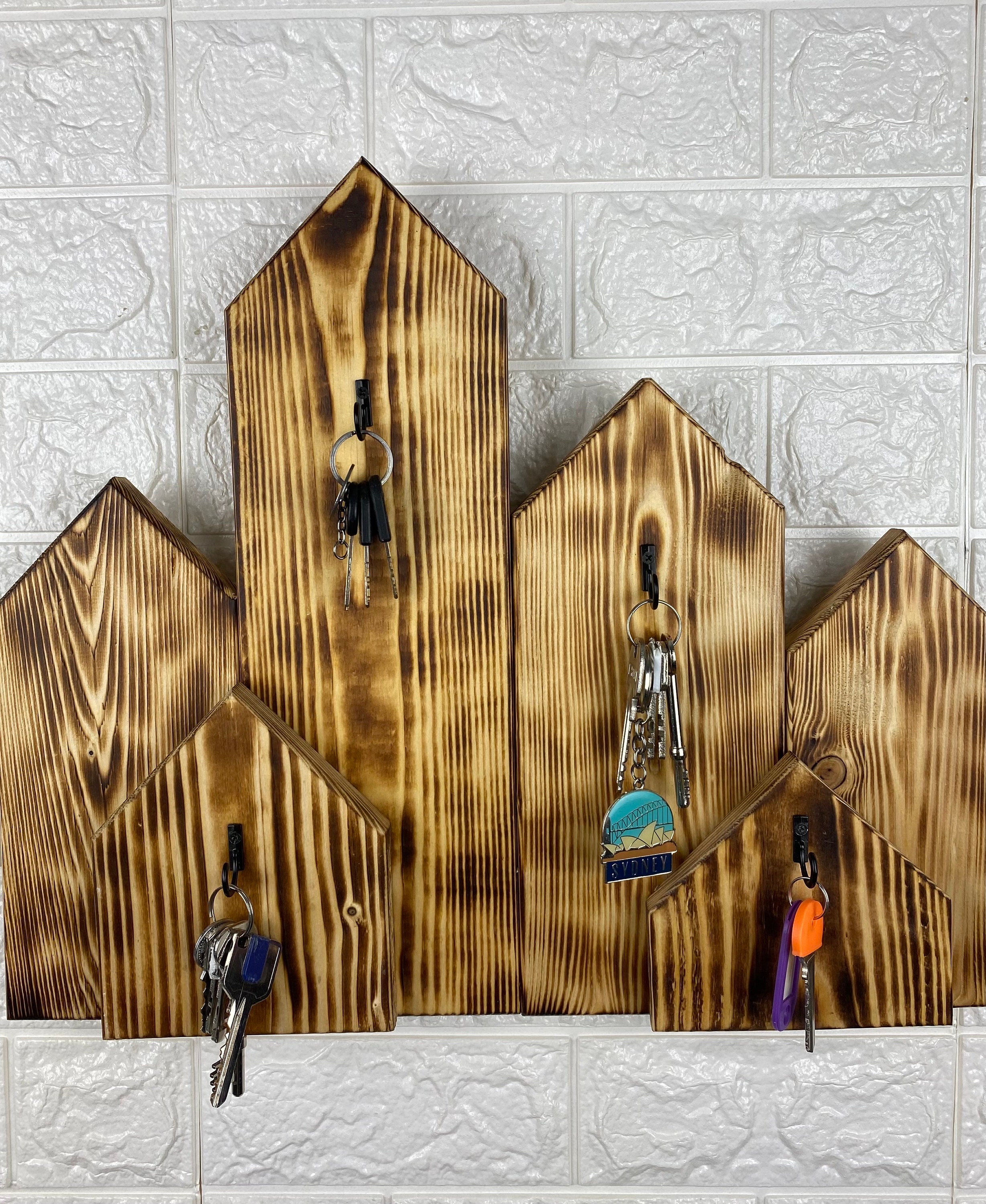 Rustic Wood Wall Hanging 4 Hook Key, Rustic Wooden Key Holder for Wall ...